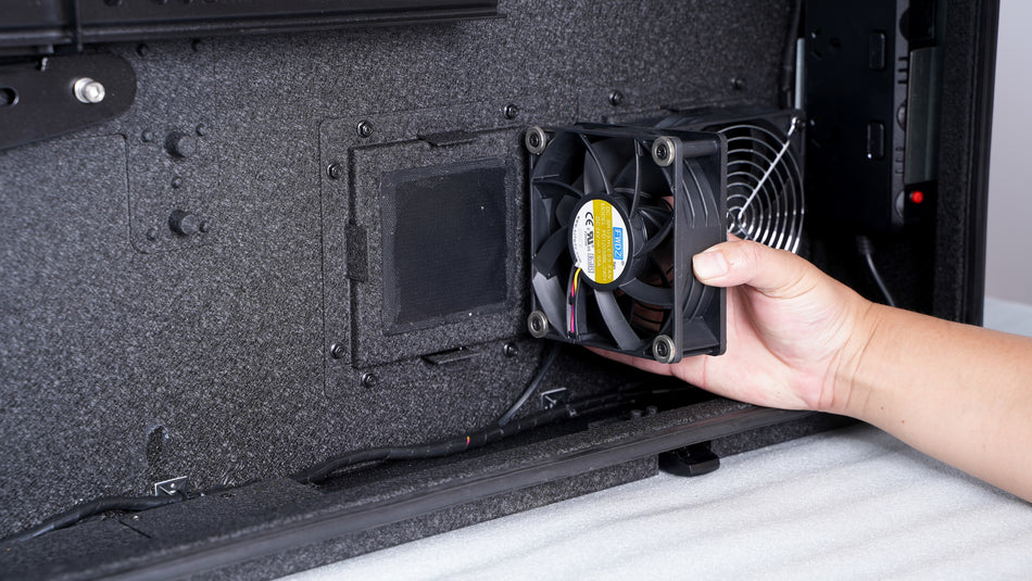 LCD TV Enclosures Enterprise Series | IK10 IP65 Model – OCTOPUS TV ...